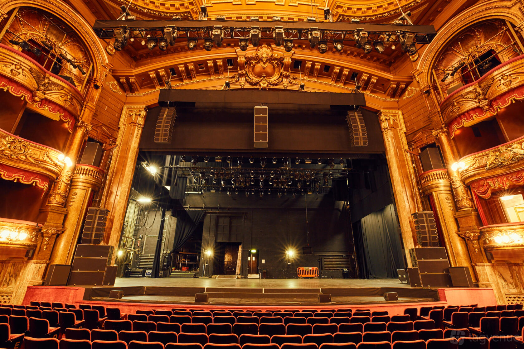 London Palladium Hot Sex Picture london-palladium-hot-sex-picture